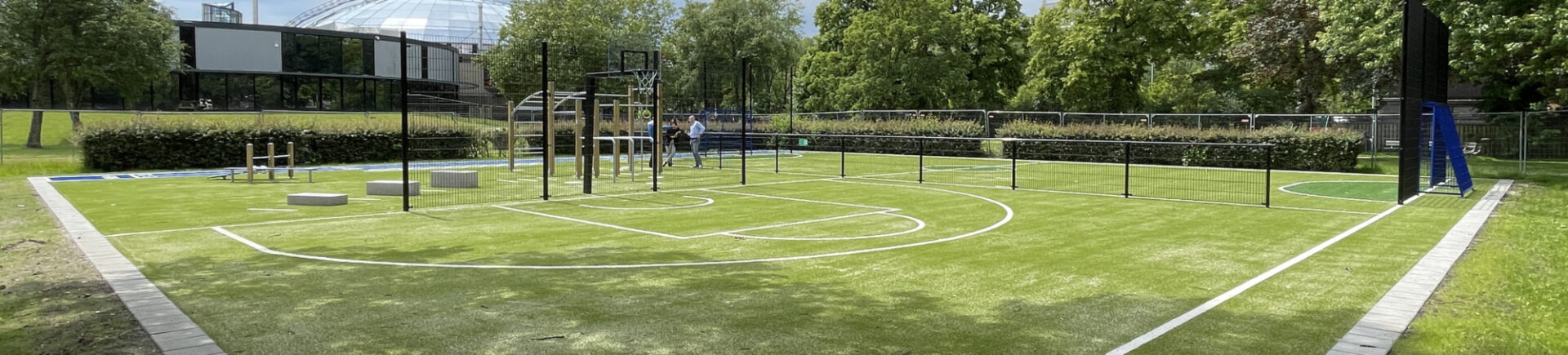 Multifunctioneel sportveld bij De Mirandabad in… | Vario Fields